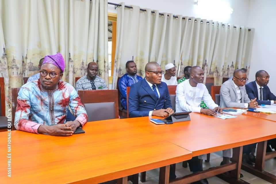 Assemblée nationale du Bénin : Les nouveaux responsables de la cellule ...