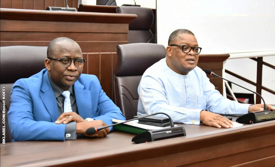 Examen des projets de budget gestion 2024 des Ministères et ...