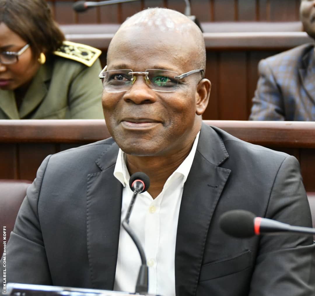 Examen des projets de budget gestion 2024 des Ministères et ...